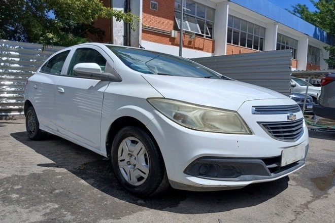 Coliseum Veículos e Leilões Online - Coliseum leilões Leilão, Leilões ...